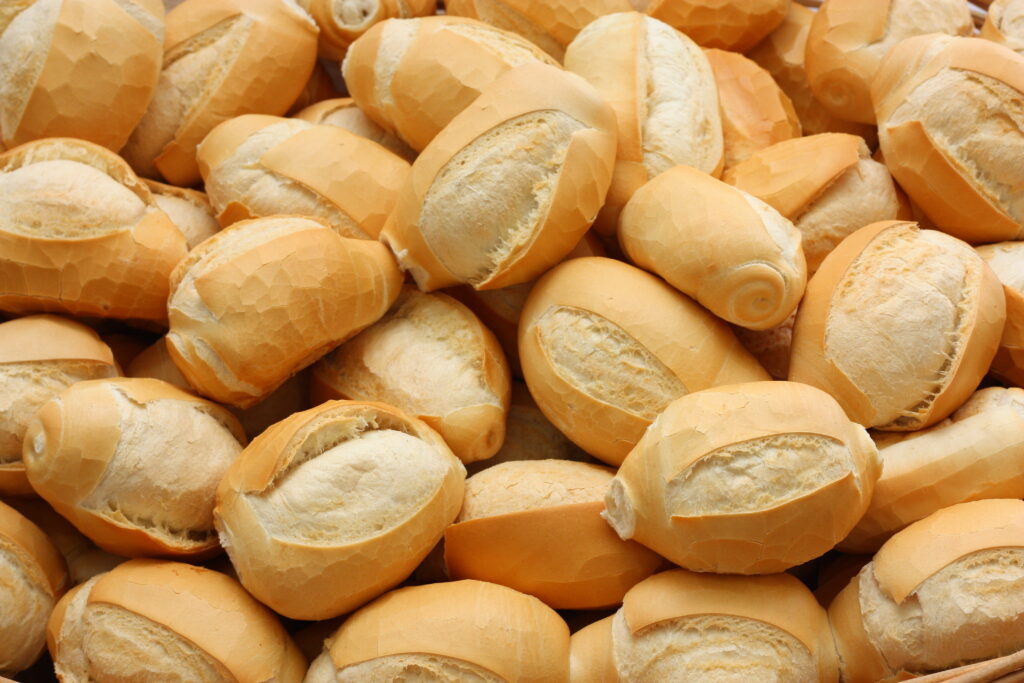 Dia do Pão Francês: qual a história do queridinho dos brasileiros?
